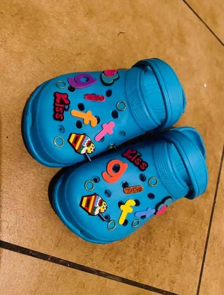 Customized Crocs - WorldNeeds